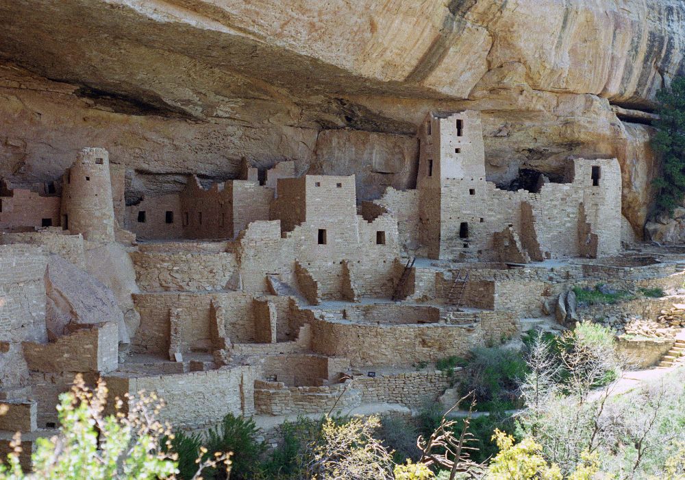 Lessons from ancient societies about keeping buildings cool in heat waves